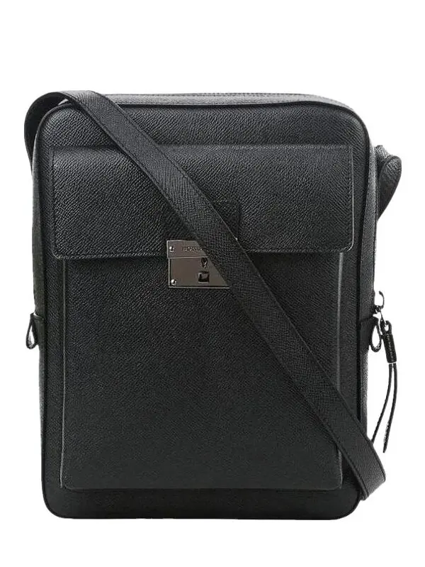 Burberry Logo Shoulder Bag - Black