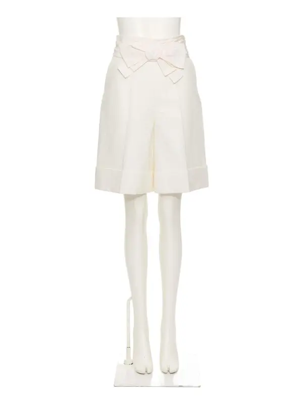 Valentino Garavani Bow Detailed Bermuda Shorts - Ivory White