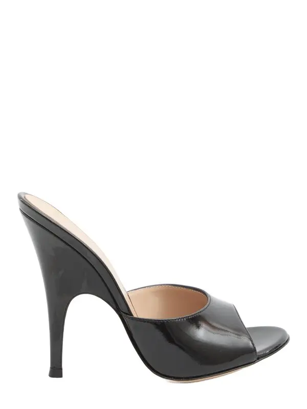 GIANVITO ROSSI Sofia Mules - Black