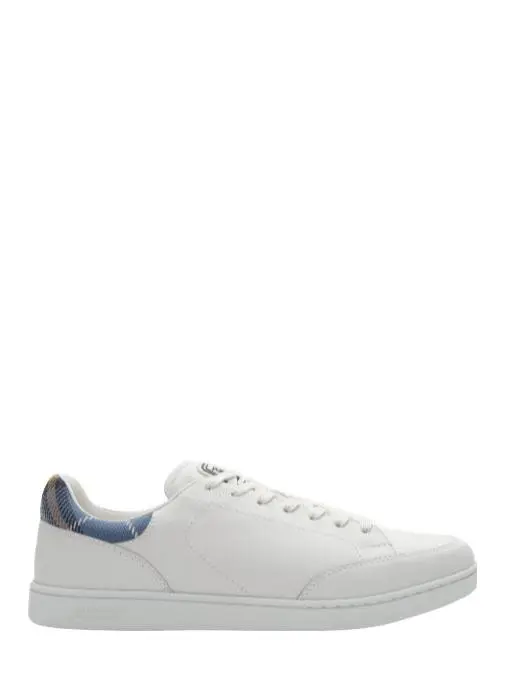 Burberry Low-top Sneakers With Equestrian Knight Detail - Porcelain White/wave Blue
