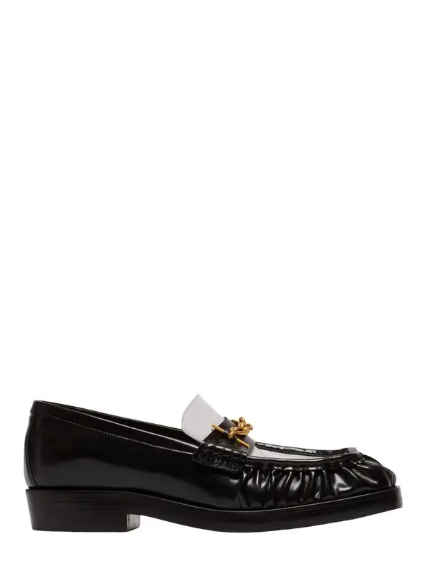 Balmain Sync Glazed Leather Loafers With Chain Detail - Black