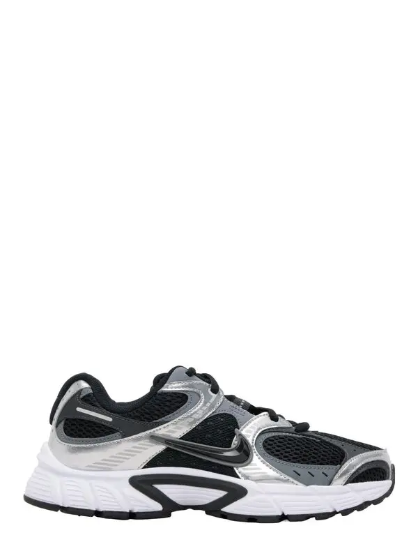 Nike V5 Rnr Sneakers - Black