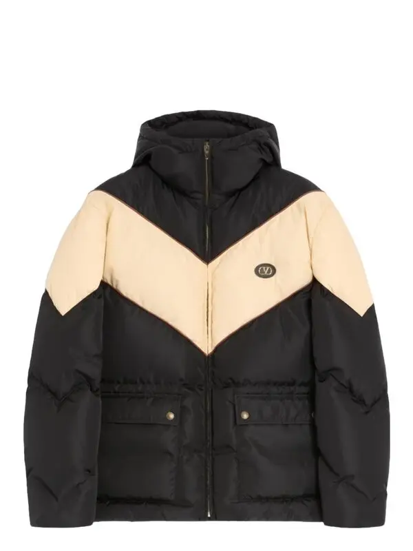 Valentino Garavani Chevron Zip-up Hooded Jacket With V Logo - Nero/burro