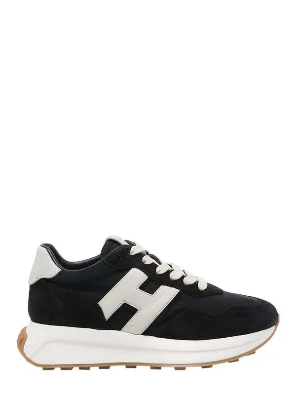 Hogan Logo Patch Lace-up Sneakers - Black