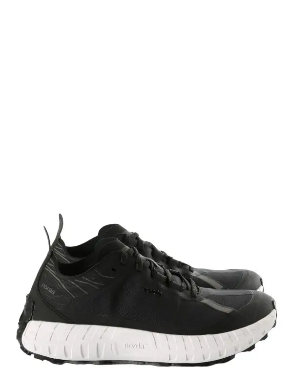 NORDA 001a Sneakers - Black