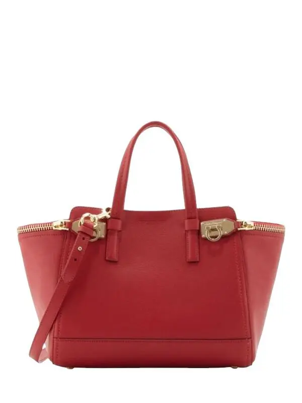 FERRAGAMO Gancini Lock Shoulder Bag - Red