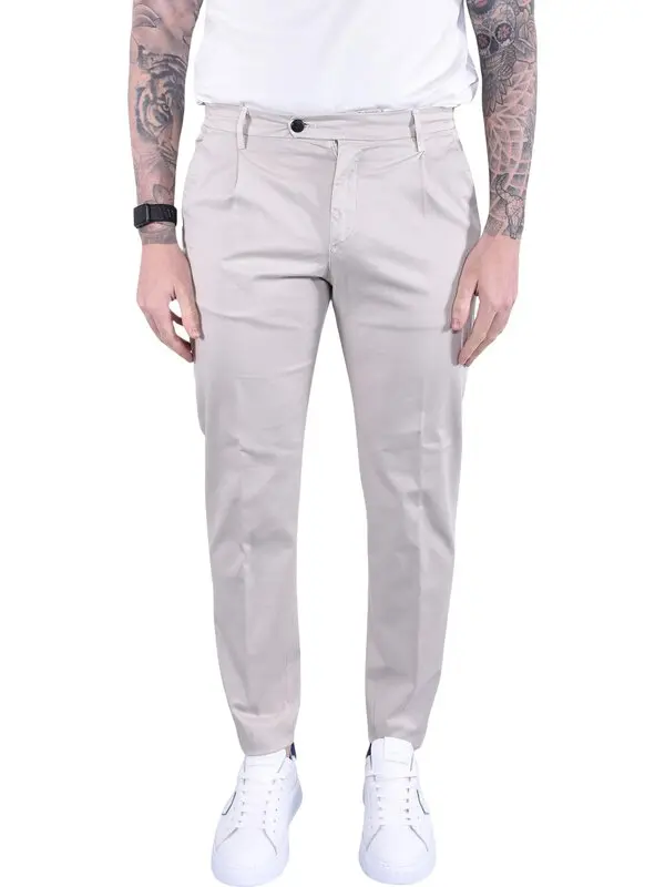 Eleventy Pleated Slim Fit Trousers - Gray