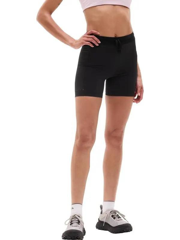 Athleta Run Club 5" Short - Black
