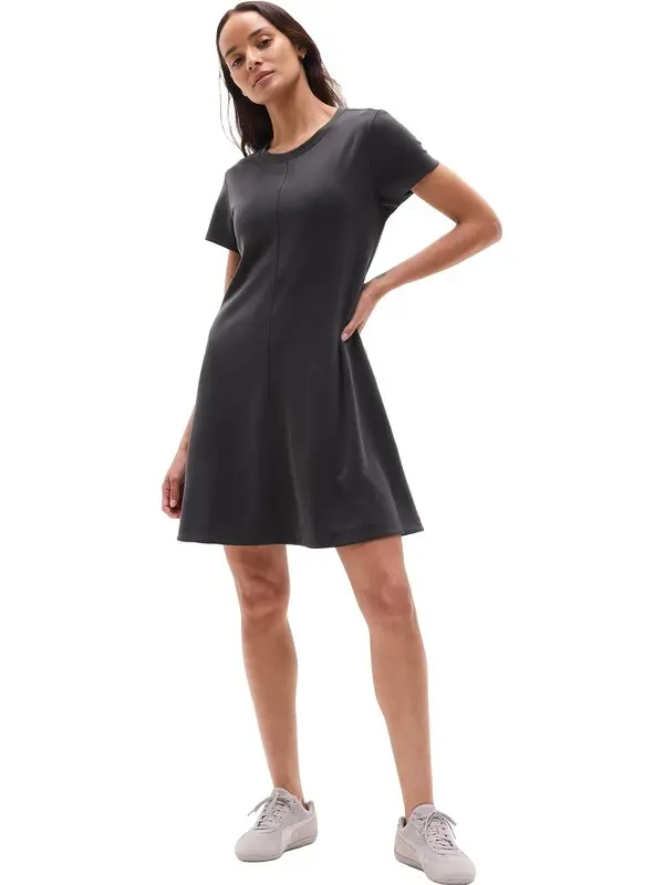 Athleta Seasoft Tee Dress - Black