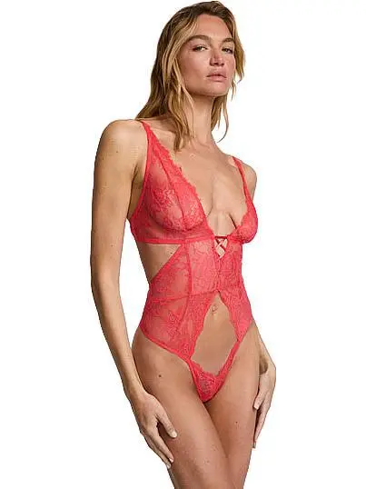 Victoria's Secret Very Sexy Rose Lace Plunge Teddy - Pink