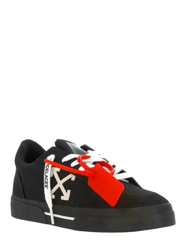 Off-White Vulcanized Low Sneakers - Black