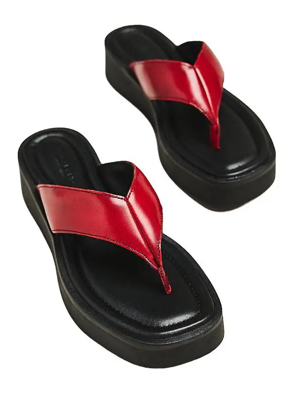 VAGABOND SHOEMAKERS Danya Chunky Flip Flops - Red