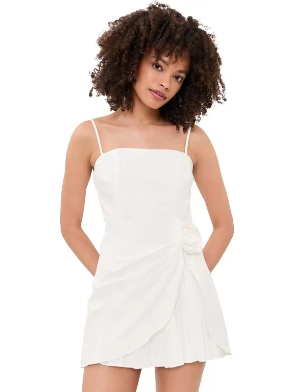 Astr The Label Blake Dress With Floral Applique - White