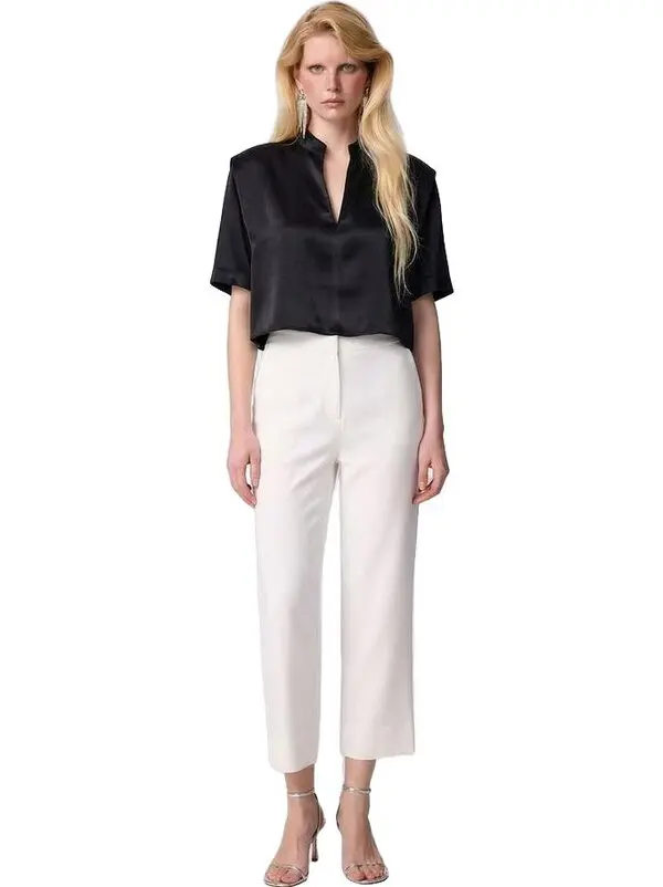 THEO THE LABEL Phaenna Shoulder Pleat Tee - Black