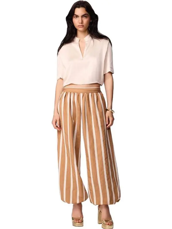 THEO THE LABEL Phaenna Shoulder Pleat Tee - Ivory
