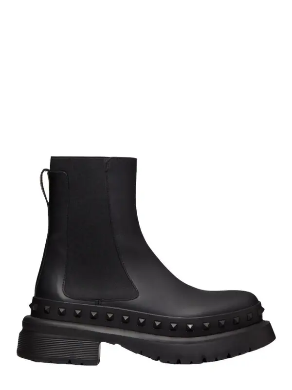 Valentino Garavani Rockstud Round Toe Ankle Boots - Black