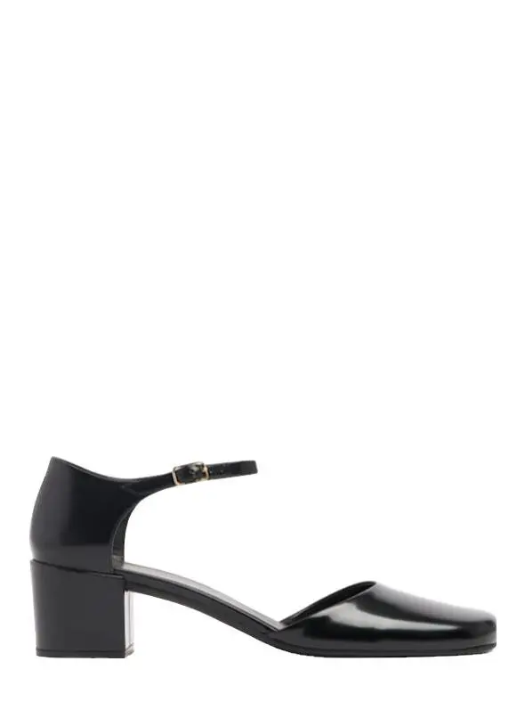 THE ROW Patent Leather Pumps - Black