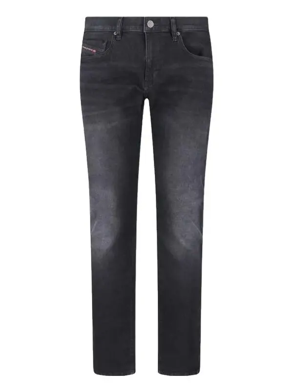 DIESEL® Logo Plaque Jeans - Black