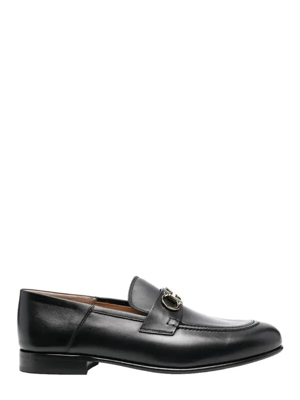 FERRAGAMO Gancini Detail Loafers - Black