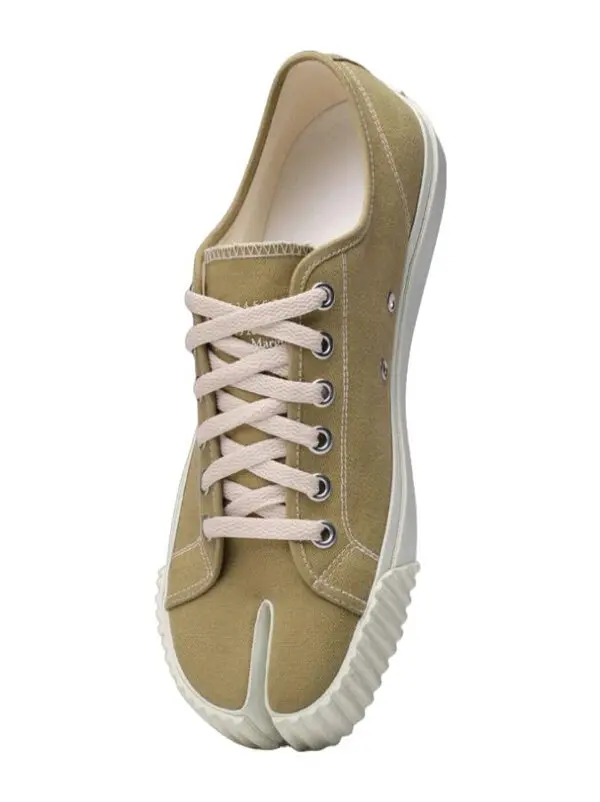MAISON MARGIELA Tabi Lace-up Sneakers - Brown
