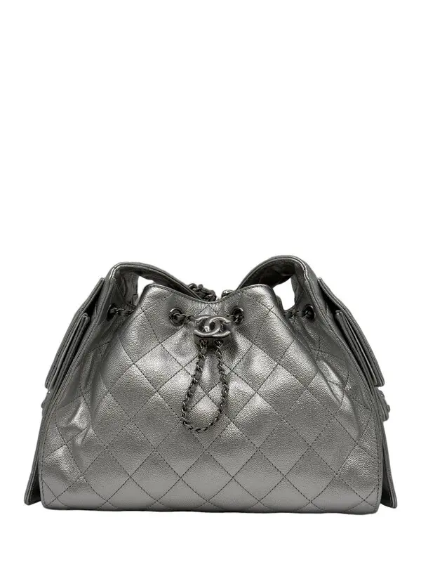 Chanel Metallic Grained Calfskin Drawstring Handbag With -tone Metal Hardware - Silver