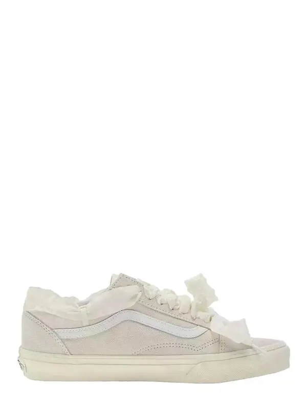 VANS Old Skool Sneakers With Ruffle Trim - White