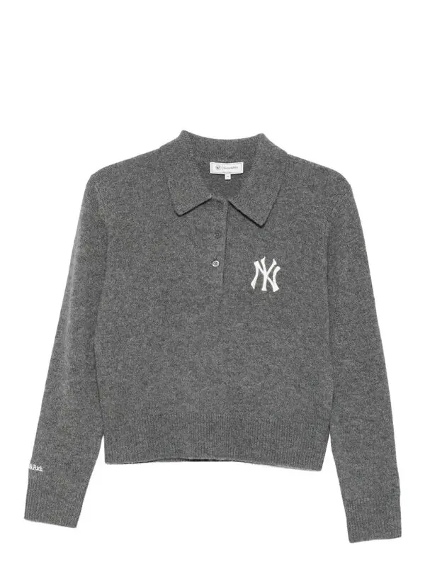 SPORTY & RICH Heritage Yankees Serif Sweater - Grey