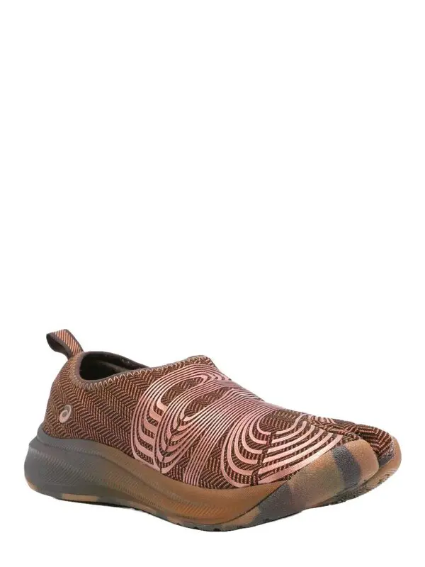 Asics Split-toe Sneakers - Brown