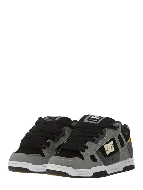 DC SHOES Stag Sneakers - Grey