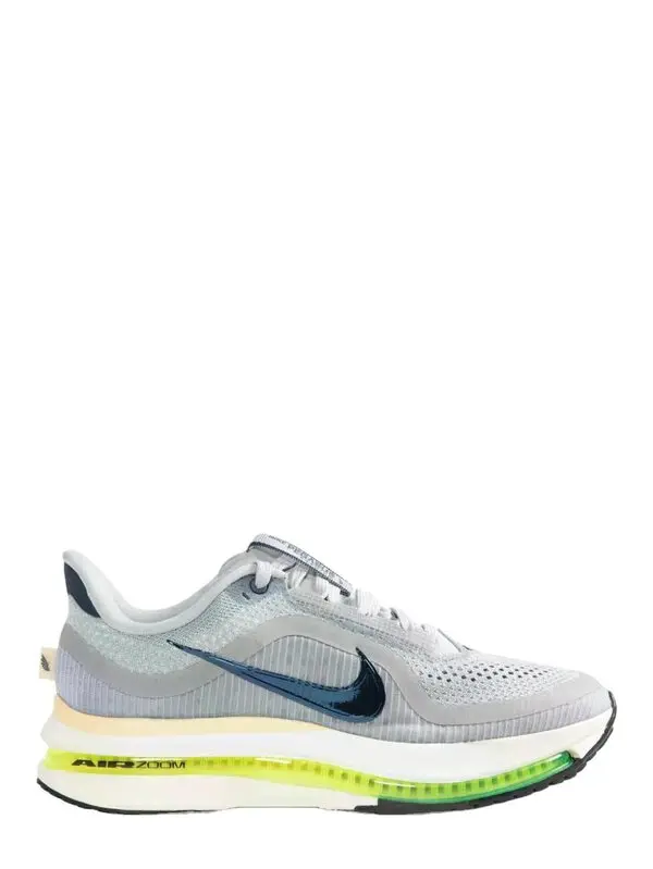 Nike Pegasus Sneakers - Grey