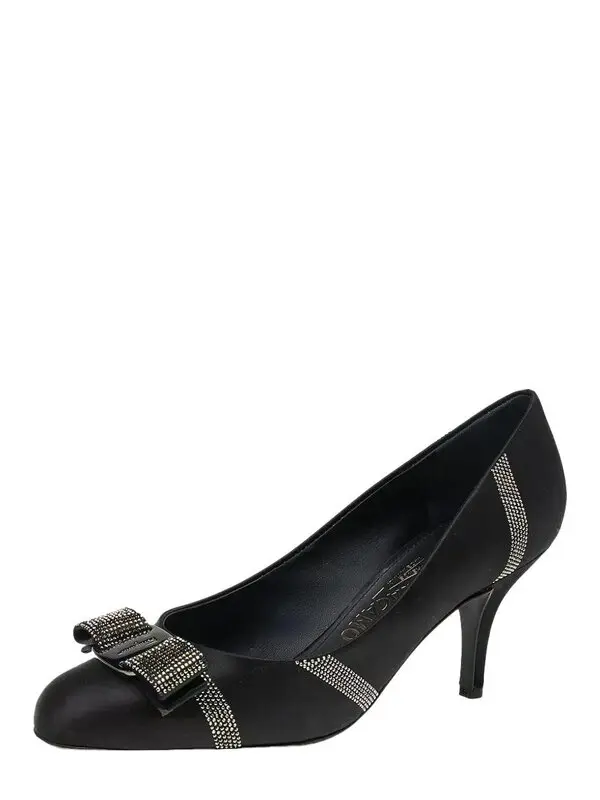 FERRAGAMO Embellished Pumps - Black
