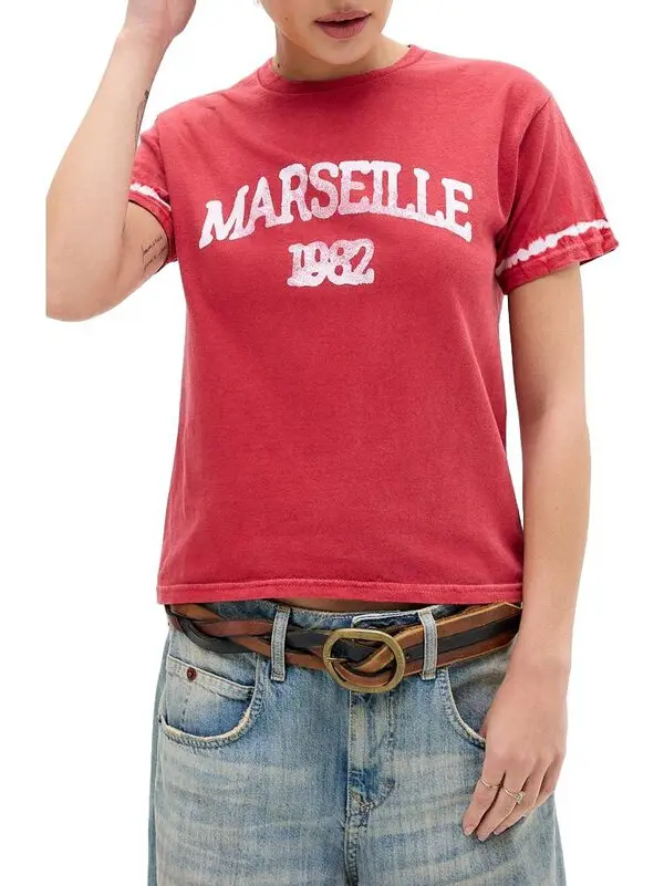 BDG URBAN OUTFITTERS Marseille 1982 Graphic T-shirt - Red