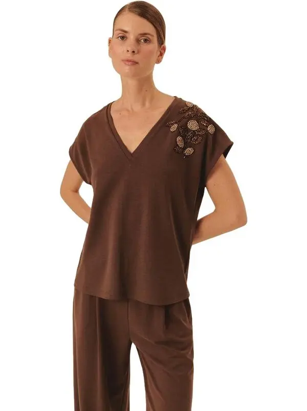 EXQUISE Embellished Cotton V-neck T-shirt - Brown