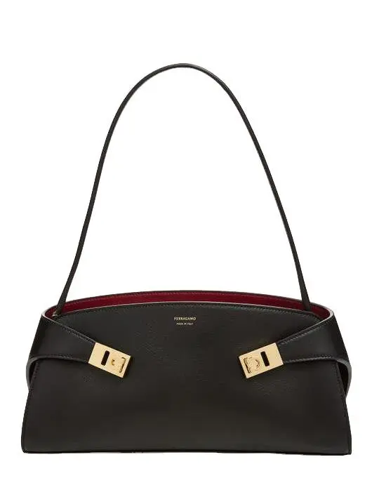 FERRAGAMO Hug Leather East/west Shoulder Bag - Nero Borgogna