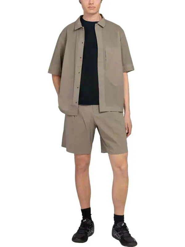 Arc'teryx Indisce Pleated Shorts - Neutrals