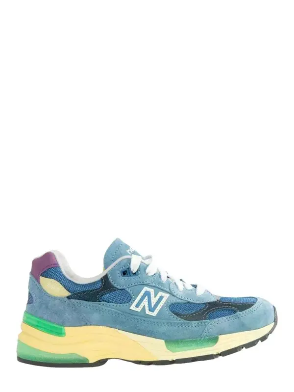 NEW BALANCE 992 Paneled Sneakers - Blue