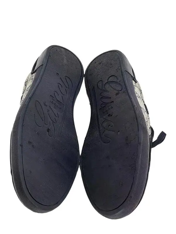 Gucci Gg Supreme Low-top Sneakers - Neutrals