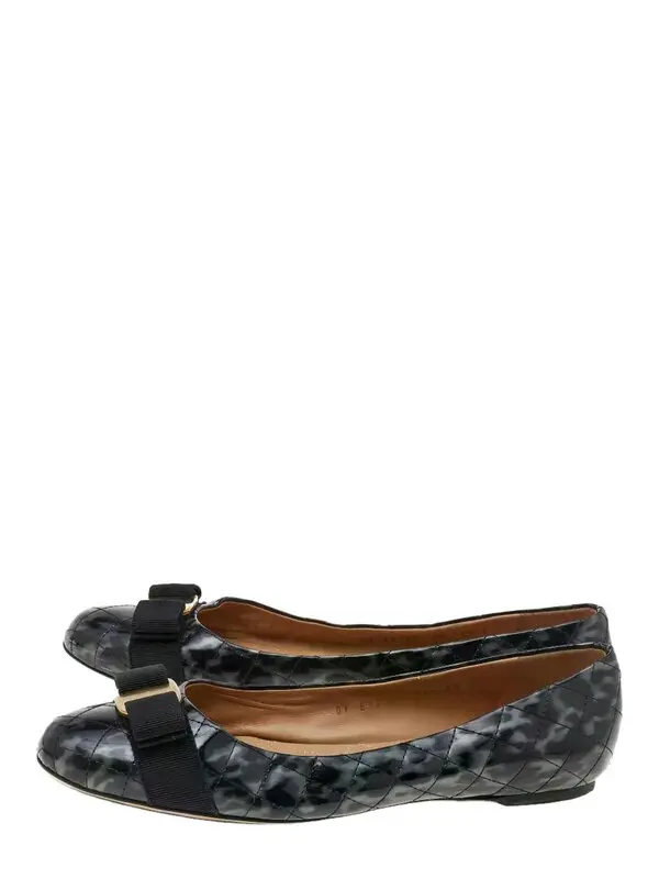 FERRAGAMO Vara Bow Quilted Ballet Flats - Black