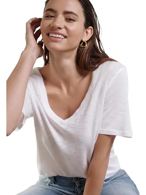 Splendid Everly Slub V-neck Tee - White
