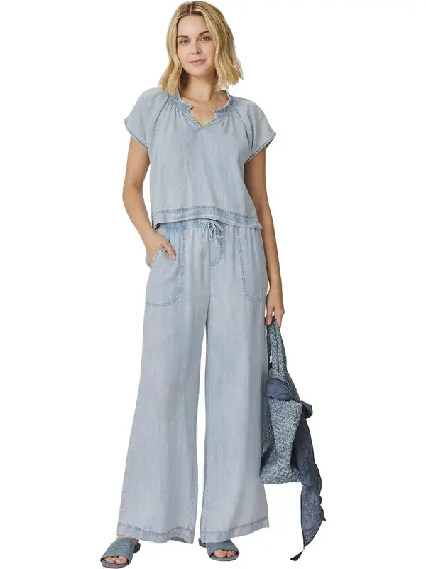 Splendid Meadow Indigo Top - Bleached Indigo
