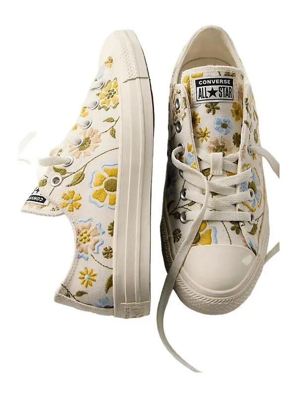 CONVERSE Chuck Taylor All Star Embroidered Floral Low-top Sneakers - Egret/bright Outlook