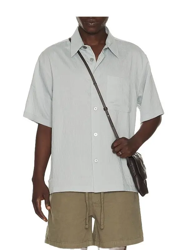 FRAME Light Weight Short Sleeve Shirt In . Also - Slate