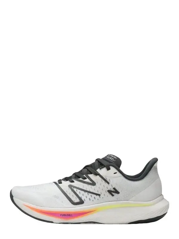 NEW BALANCE Fuelcell Rebel V3 Low Top Sneakers - White/black/red