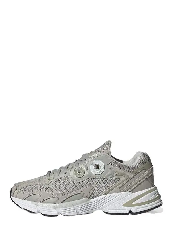 Adidas Originals Astir Sneakers - Grey/white