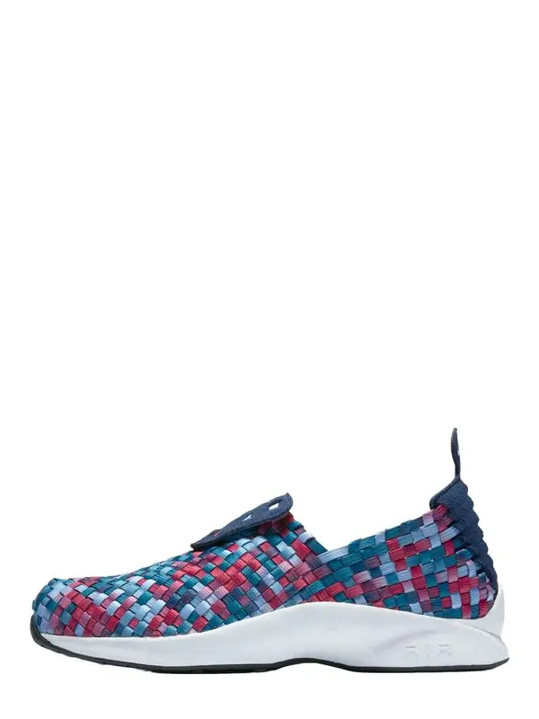 Nike Woven Premium - Black