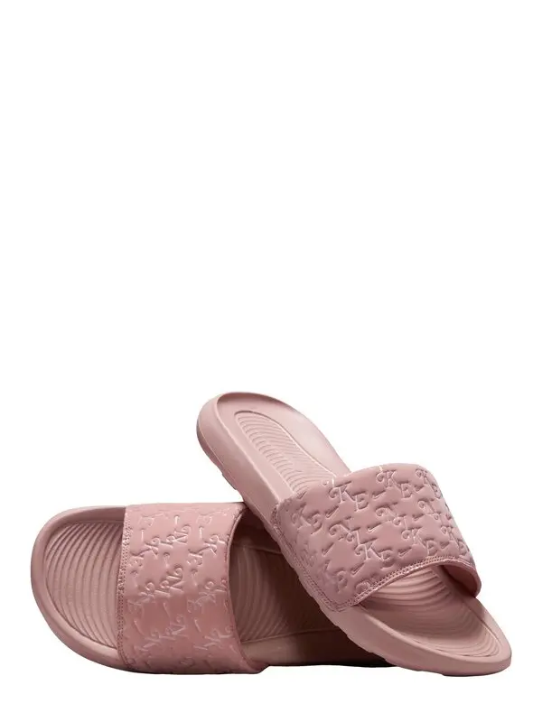 Nike Victori One Embossed Slides - Particle Pink/particle Pink/rose Gold