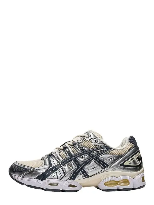 Asics Gel-nimbus "pure Silver Metropolis" Low Top Athletic Sneakers - White/silver