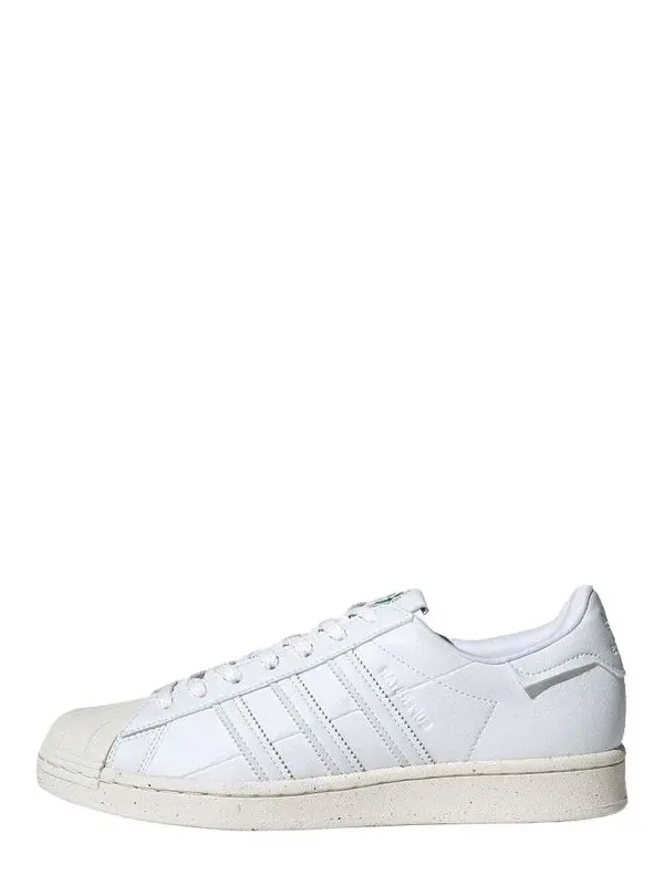 Adidas Superstar Low Top Sneakers - White