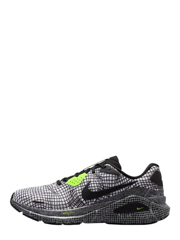 Nike Structure 26 Athletic Sneakers - Black/volt