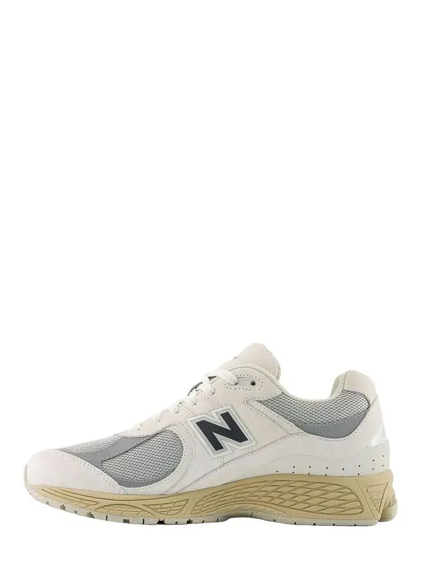 NEW BALANCE 2002r Sneakers - Linen